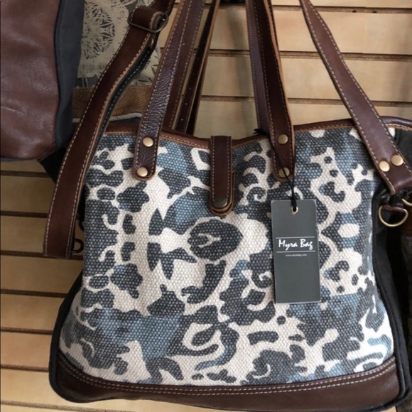Myra Bag | Bags | Myra Camo Print Panache Weekender Bag S892 | Poshmark
